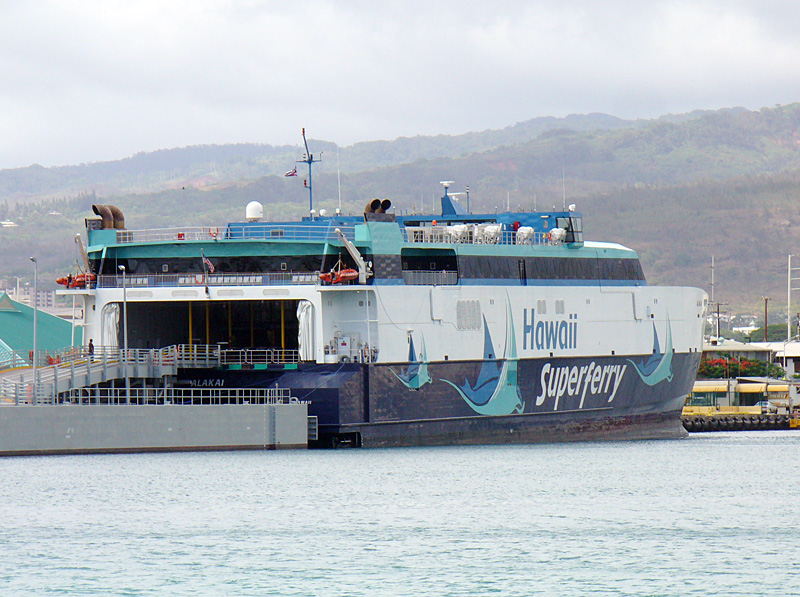 ホノルルからハワイ島「ヒロ」へ飛ぶ～ハワイ諸島の姿と離島の路線バス | 旅の書置き